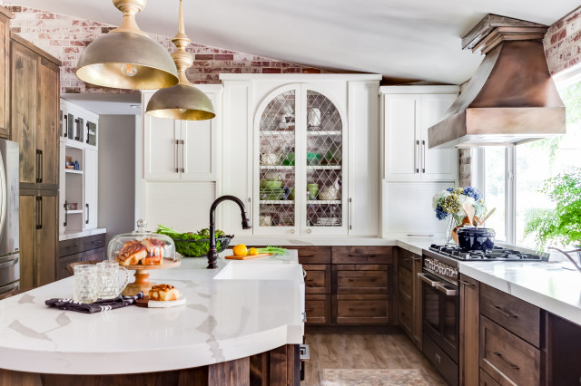 Kitchen of the Week: Warm, Rustic and Dog-Friendly in California