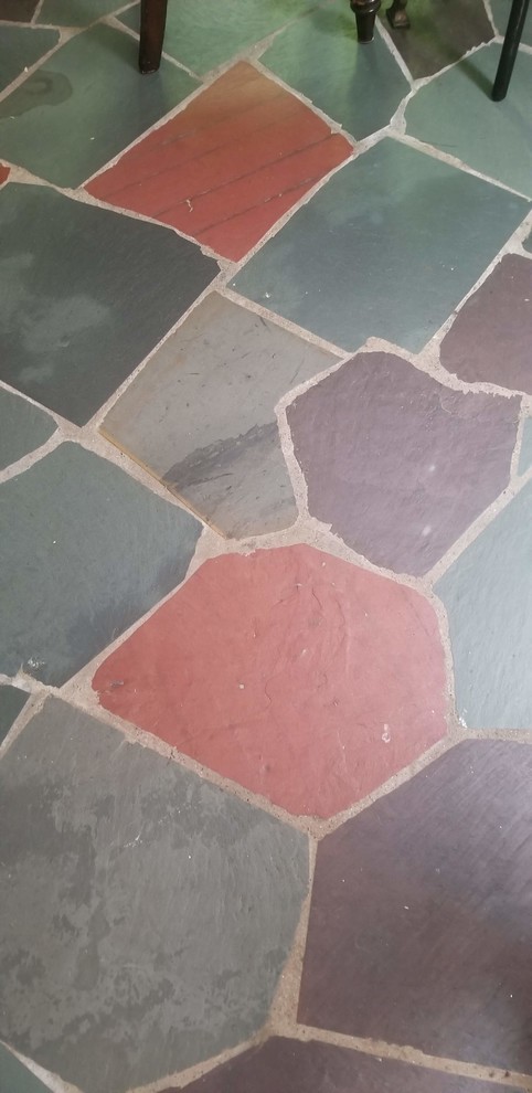Is it possible to "stain" /change the color of interior flagstone?