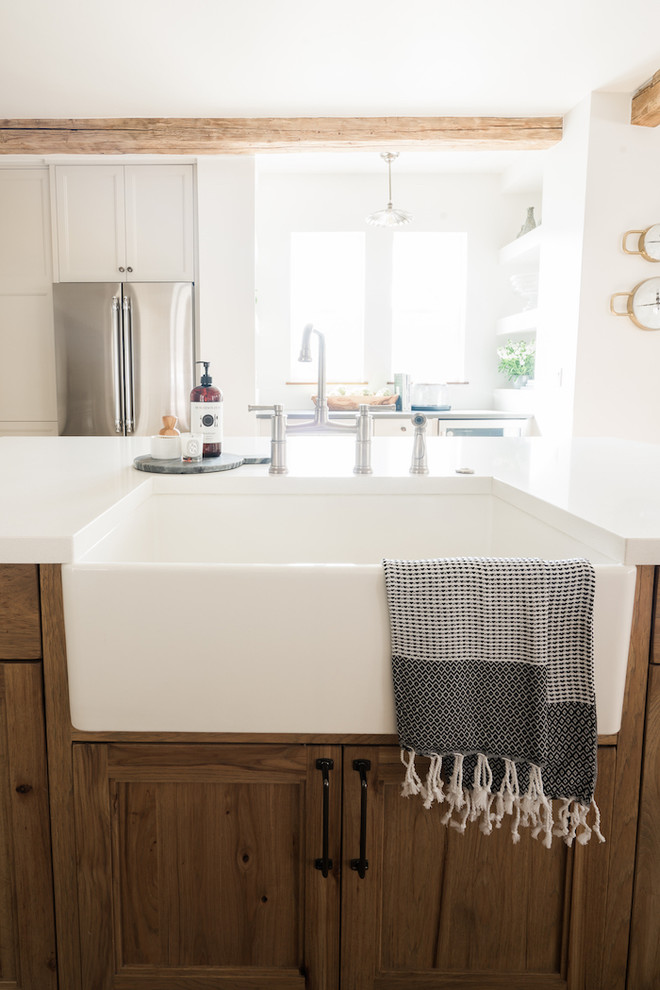 Utah Farmhouse - House of Jade - Shell Beach (Newport Collection ...