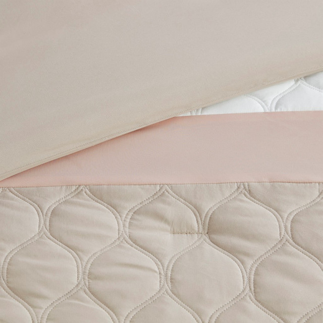 510 Design Shawnee 8 Piece Comforter Set, Blush, Queen - Traditional ...