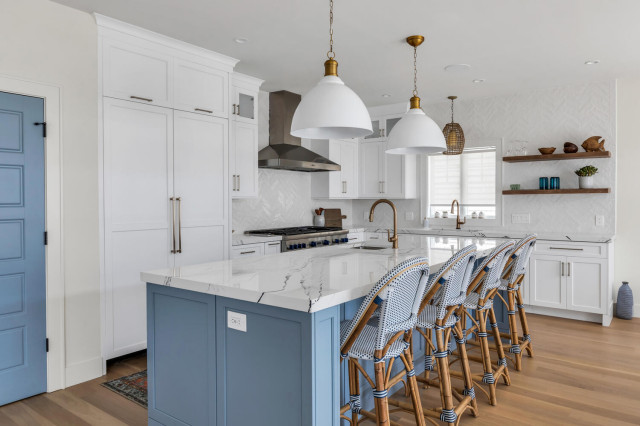 Waterfront Coastal Kitchen - Beach Style - Kitchen - New York - by ...