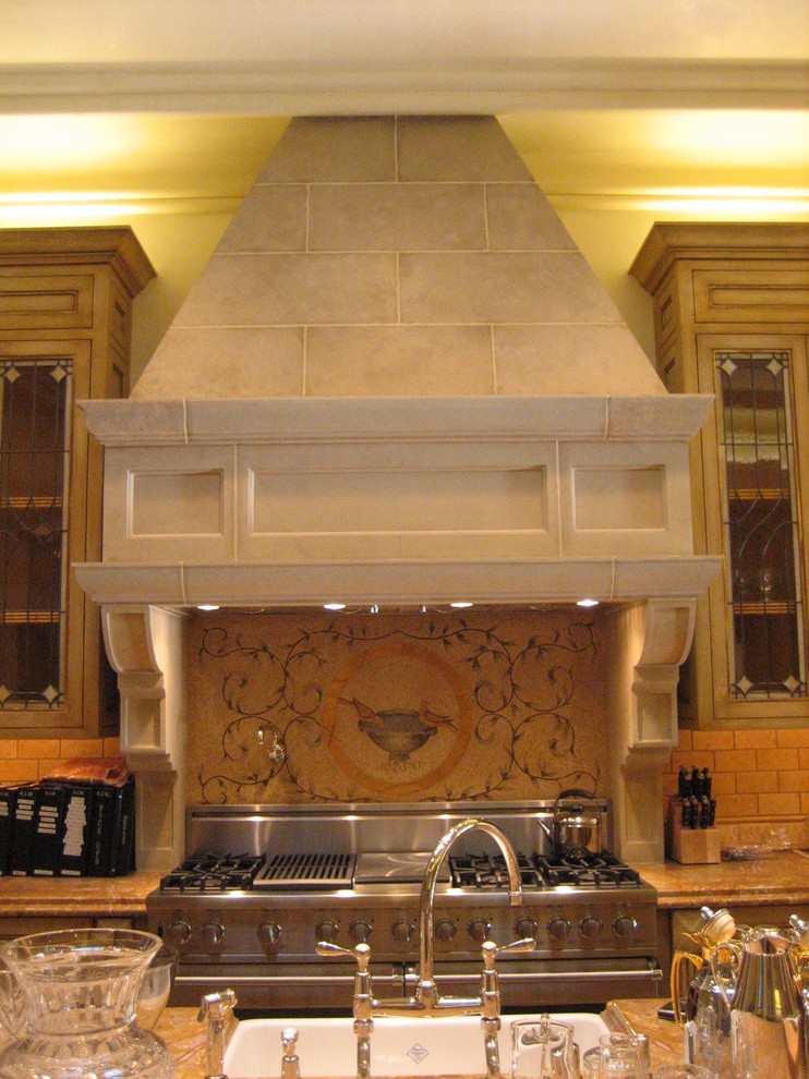 KITCHEN STOVE HOOD and SURROUND - Los Angeles - by Tridentum | Houzz