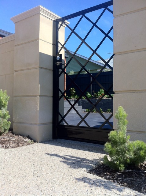 Portico Enclosure and Courtyard Gate @ Kerferd Rd Sorrento ...