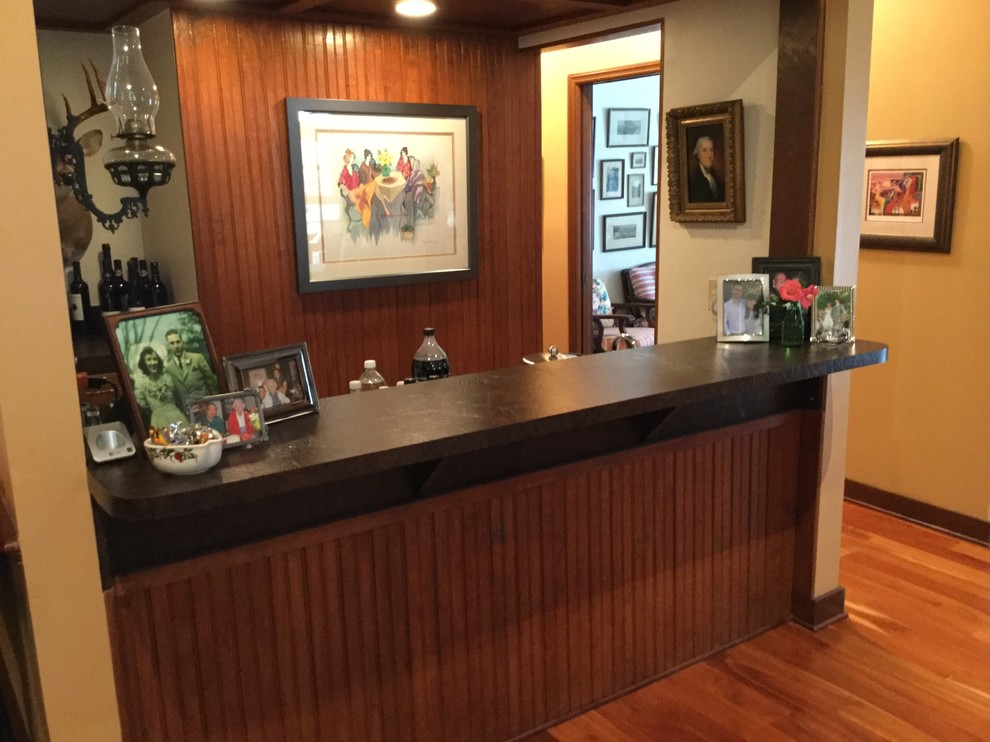 Outdated bar in a 30 year old ranch | Houzz Forum