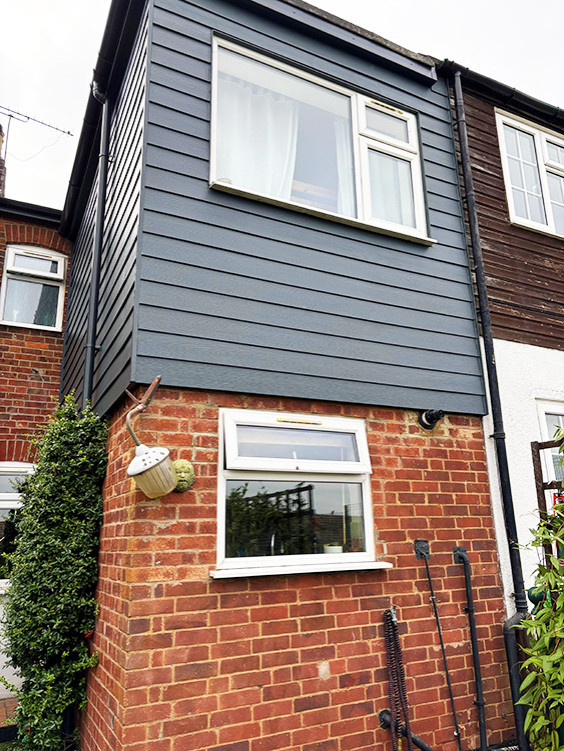 Anthracite grey James Hardie cladding installation in Baldock ...