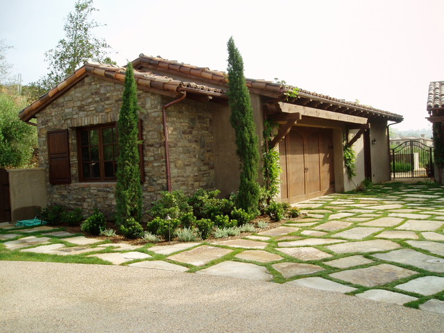 Tuscan Style Outbuildings