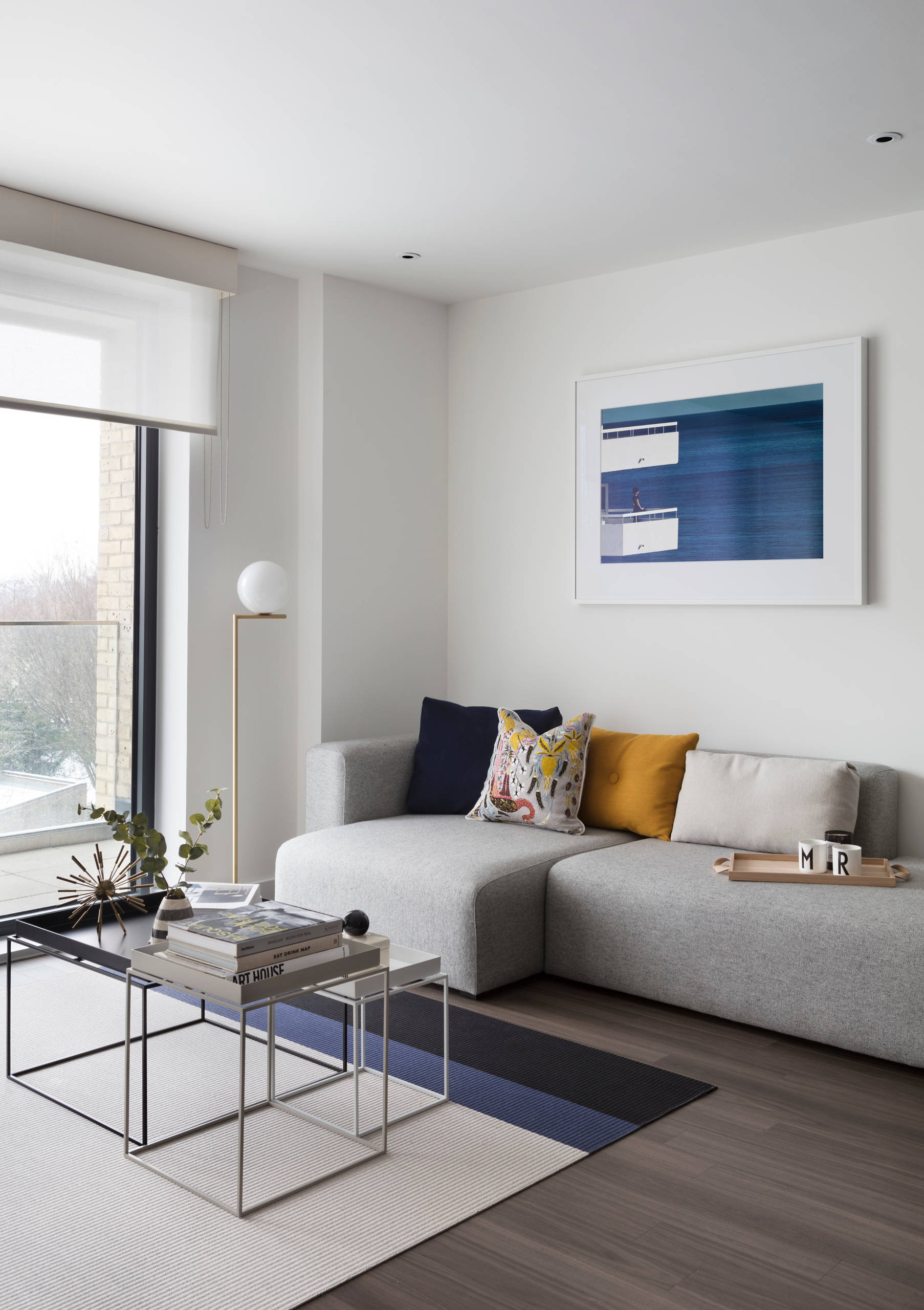 contemporary-living-room.jpg (1806×2560)