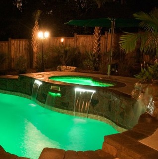 NATURE BOUND POOLS & SPAS - Project Photos & Reviews - Mount Albert, ON ...