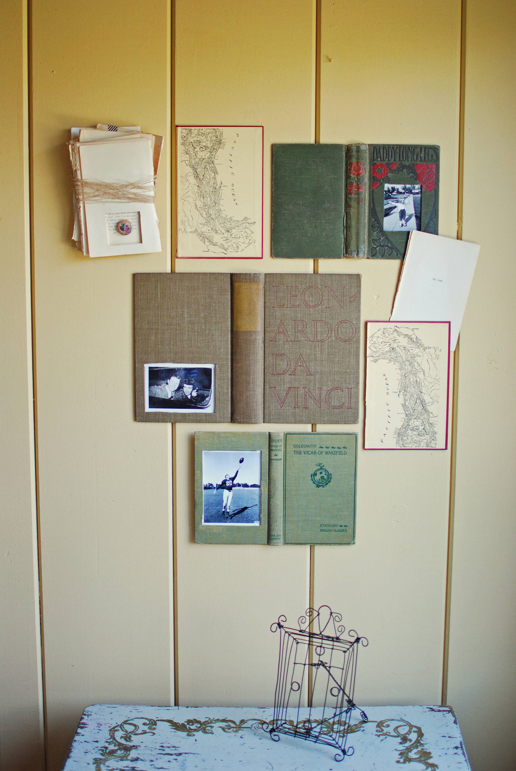 DIY: Creative Vintage Book Cover Frames