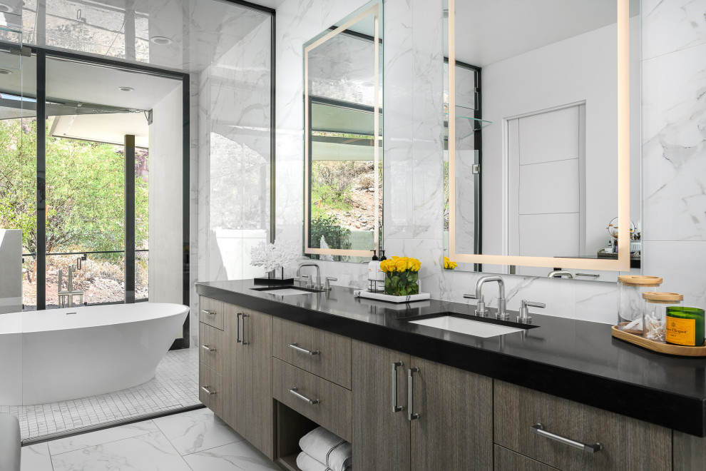 Camelback Mountain - Modern - Bathroom - Phoenix - by DLB Custom Homes ...