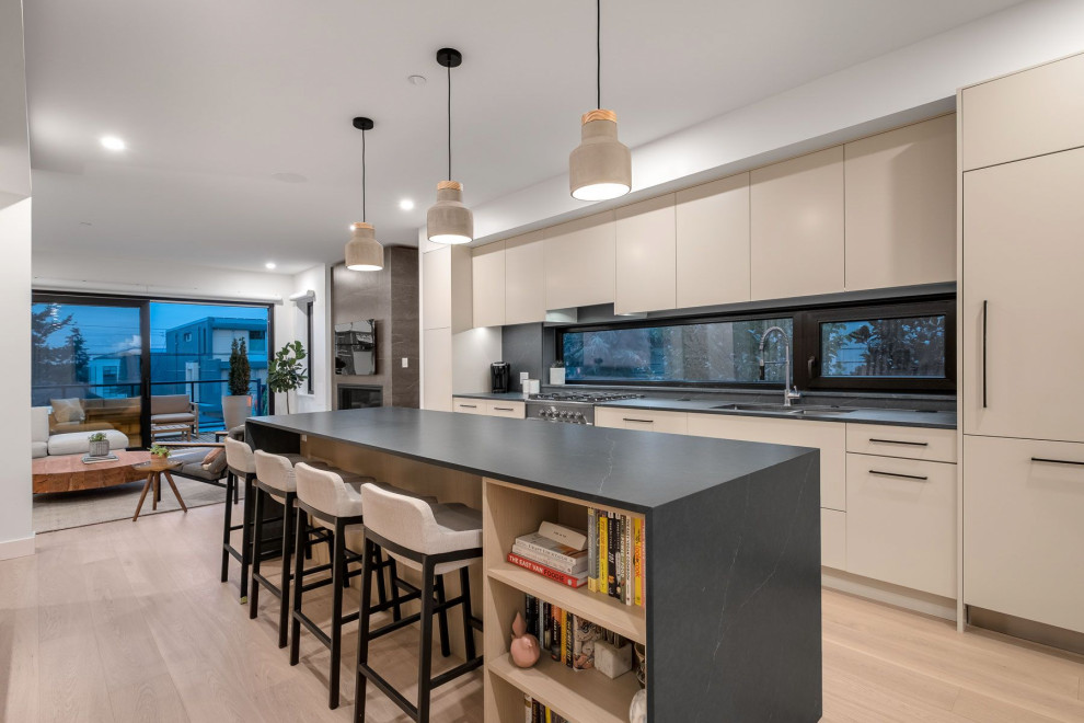 Slab Door Modern Style Kitchen Cabinet - Modern - Kitchen - Vancouver ...