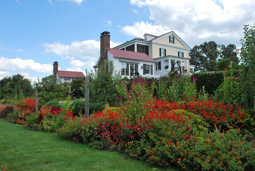 Gardens - Traditional - Landscape - Little Rock - by WARD A LILE DESIGN