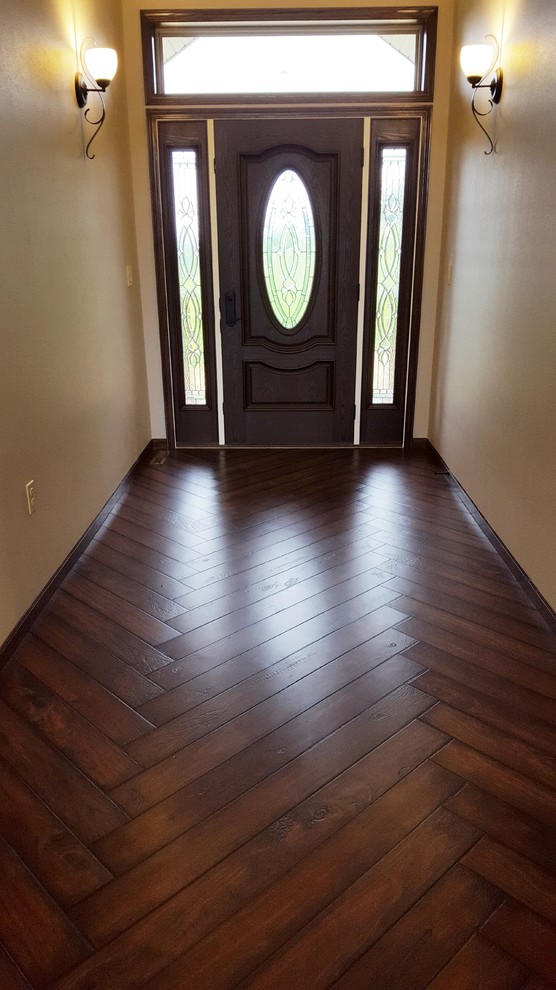 Vinyl & LVT - Transitional - Entry - Other - by Coulee Carpet Center