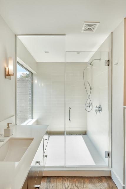 70 Bathrooms with Super Sized Showers – the House of Grace