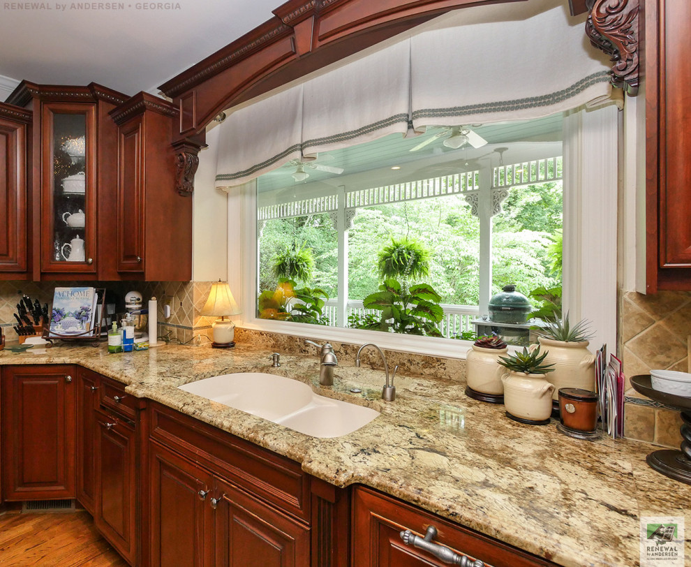 Large Picture Window in Superb Kitchen - Renewal by Andersen Georgia ...