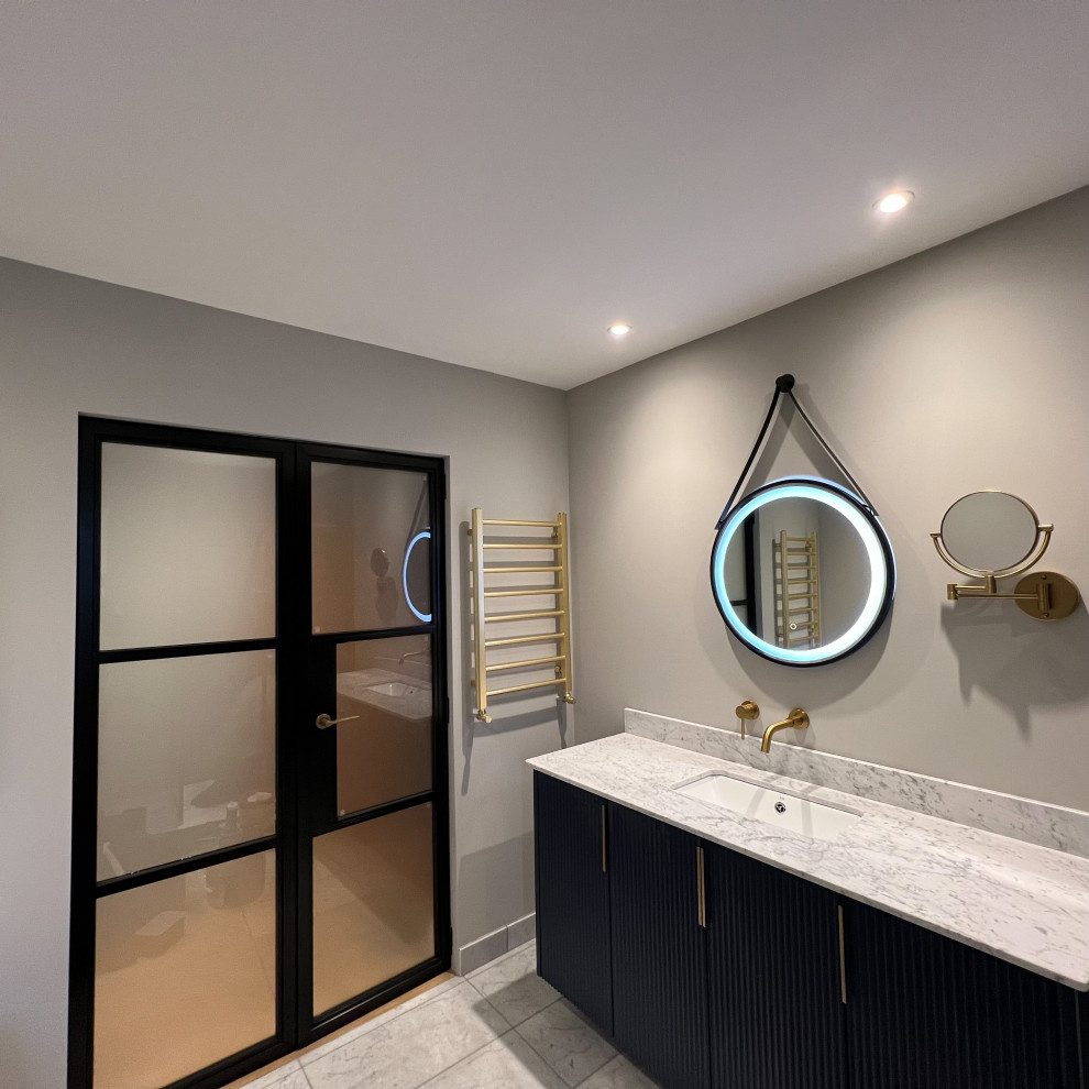 Speldhurst, Bespoke Bathroom Vanity Unit & Storage - Contemporary ...