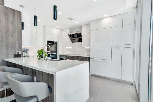 EPIC - Modern - Kitchen - Miami - by KabCo Kitchens | Houzz AU