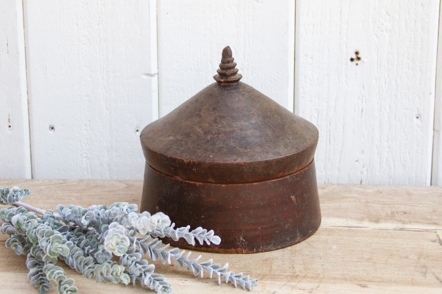 Charcoal Red Chanda Tikka Box - Farmhouse - Decorative Boxes - by De ...