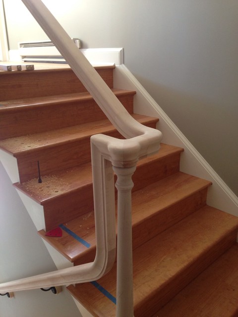 Maple handrail
