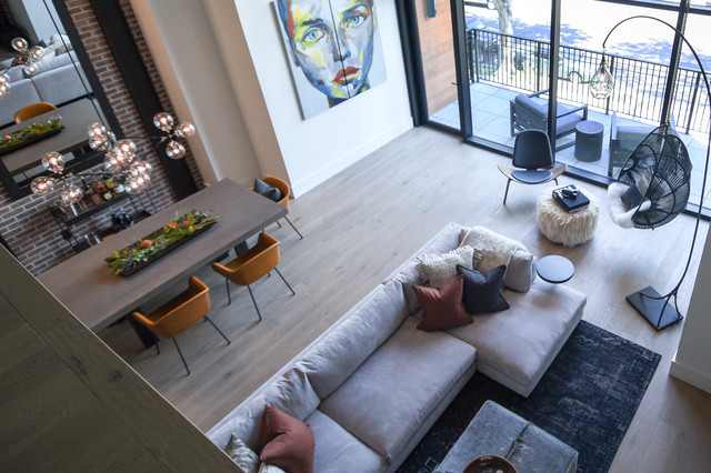 Houzz Tour: Whiskey and Leather Transform a Modern Montana Loft