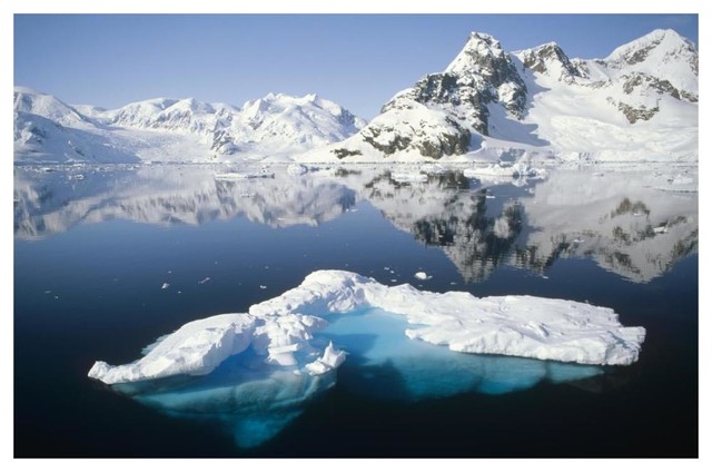 Ice Floe And Mountains, Paradise Bay, Antarctic Peninsula, Antarctica ...