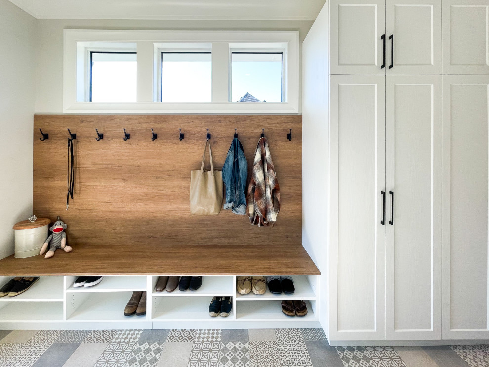 Mudroom Bench & Storage Unit - Campagne - Entrée - Vancouver - par ...