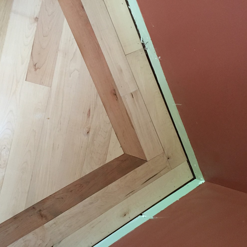 9 Tasteful Ideas for Traditional Living Room Floors