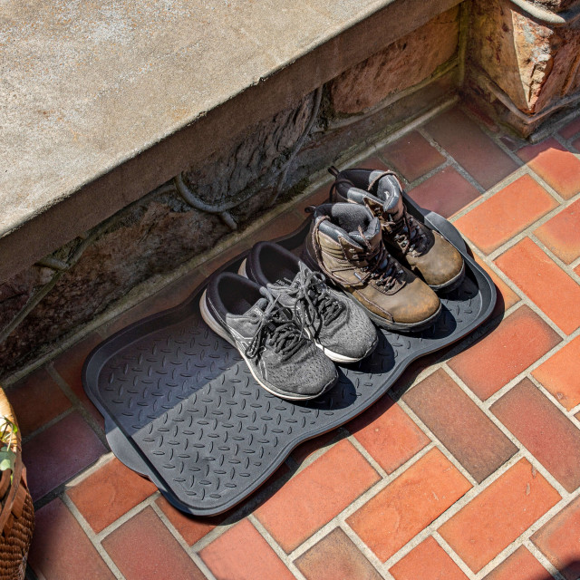 Mohawk Home Boot Tray Black 1' 3" x 2' 5" Door Mat, 1' 3" x 2' 5.5 ...