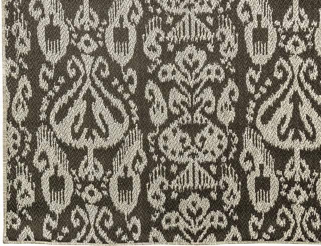 Old Style Area Rug With Foliage Pattern, Polypropylene, gray and white ...