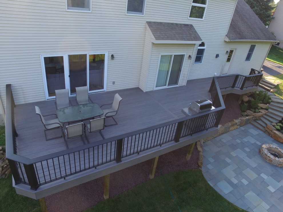 Timbertech Ashwood Deck with Cocktail Rail - Contemporary ...