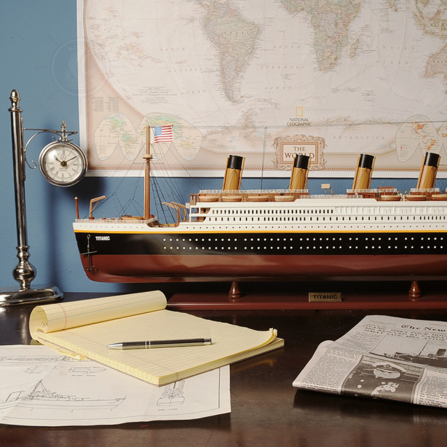 Rms Titanic Midsize With Display Case Cruise Ship Model - Beach Style ...