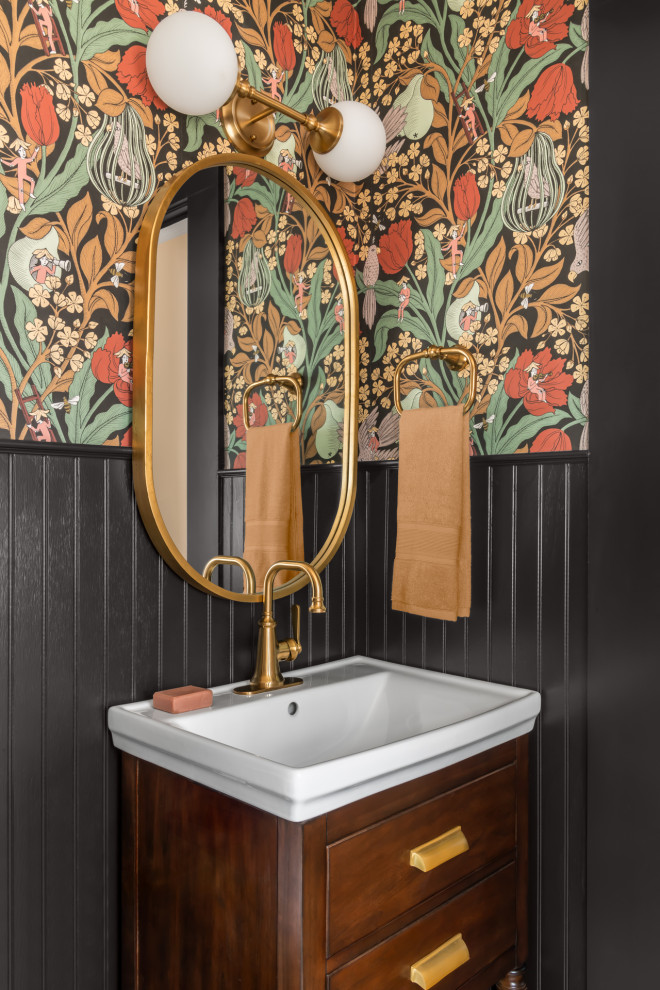 Center Hall Cottage Renovation in Reynoldstown - Craftsman - Bathroom ...