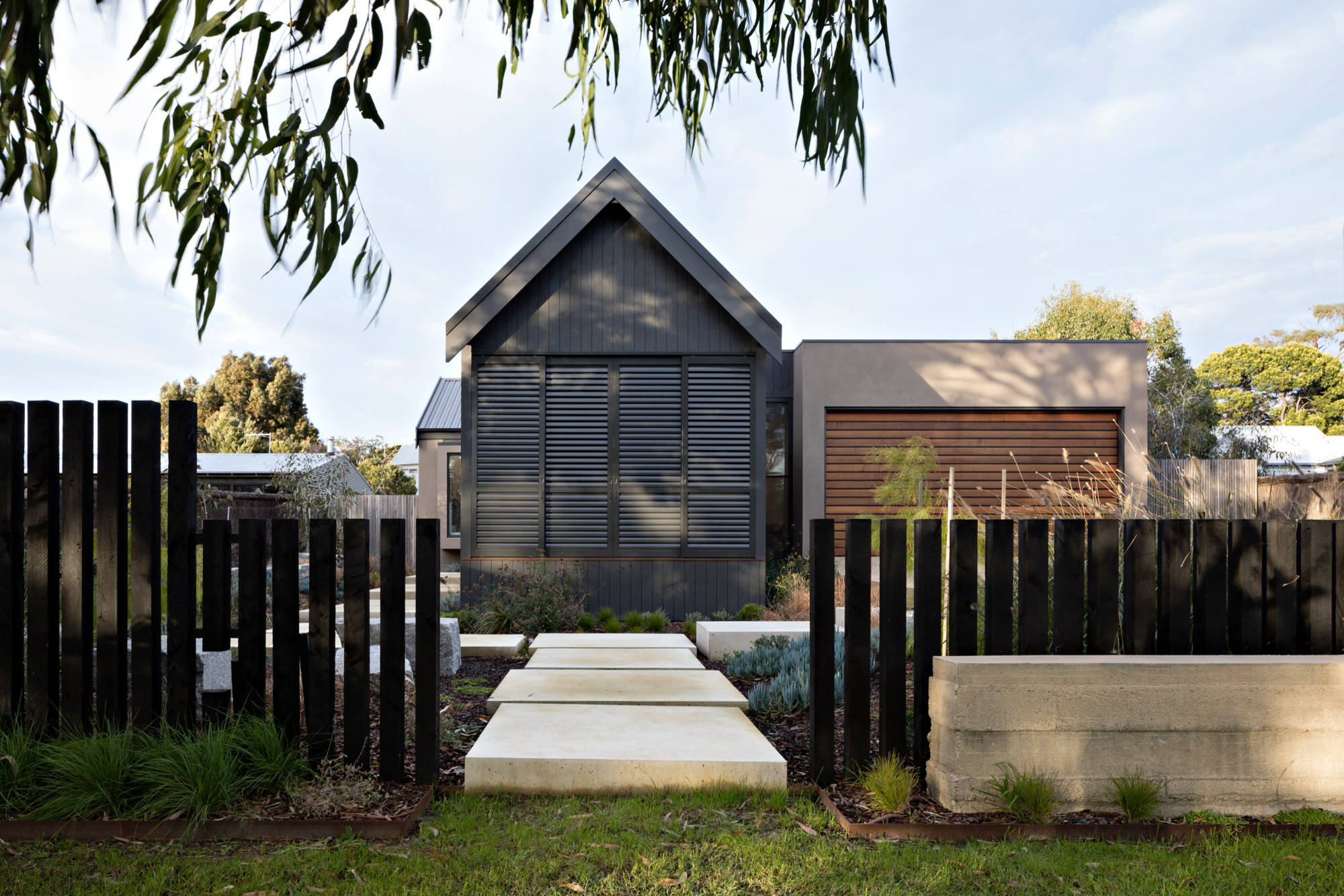 Two Story Modern Pavilion House Brighton House — Pavilion Studio