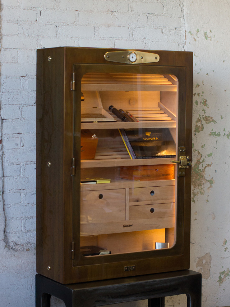 Exclusive Metal Humidor - Craftsman - Atlanta - par Reclaimed by Demant ...