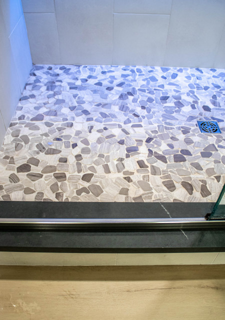 Tiled Shower with Lighted Shower Ledge and Free Standing Tub ...