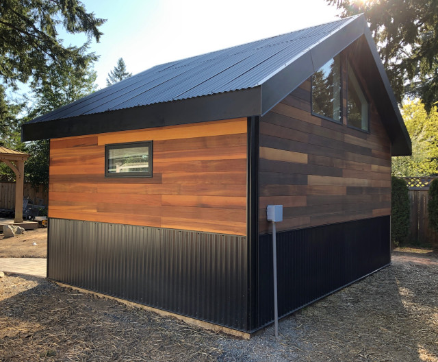 12x16 Portland Series with Cedar Plank and Dark Bronze Metal Wainscot ...