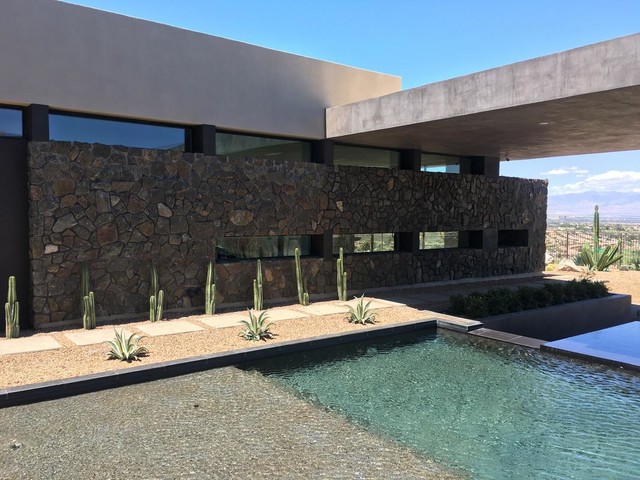 Tuscan Ashlar Red Fusion Small Sample - Traditional - Siding And Stone ...