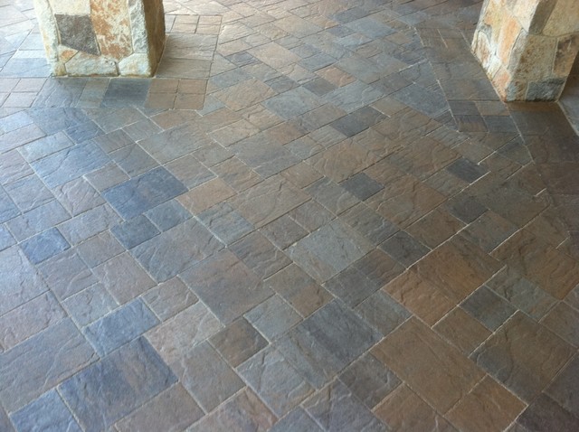 Paver Driveway With Stone Walls