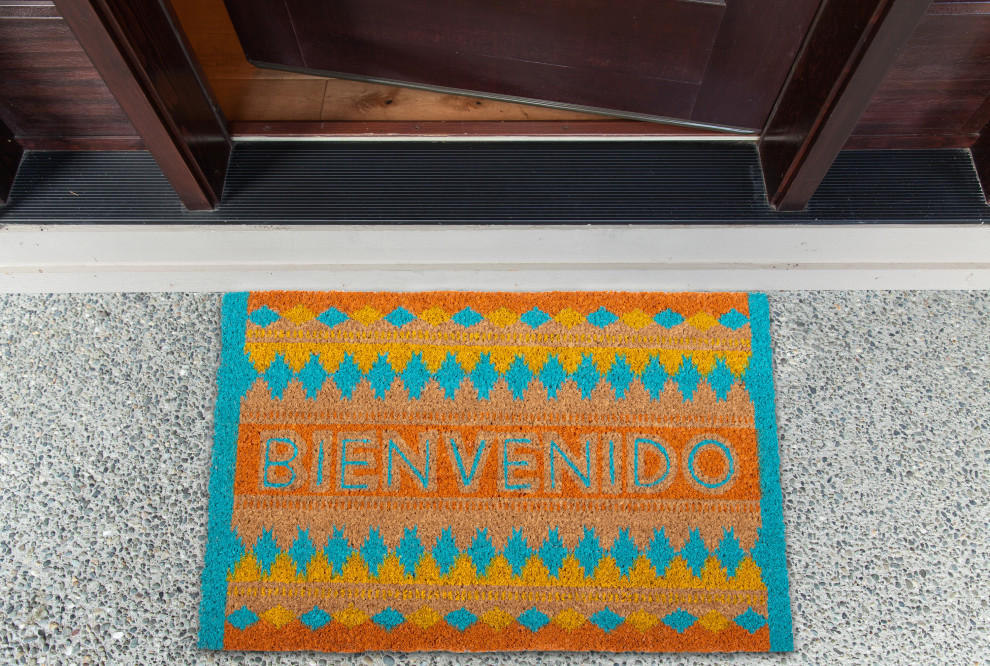 Bienvenido Doormat - Contemporary - Doormats - by Design Imports | Houzz