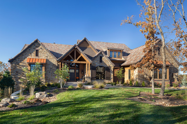 Western Rustic House Exteriors