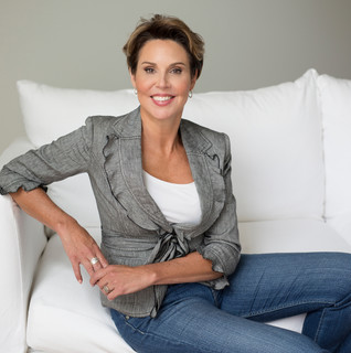 UPSTAGED HOME STAGING & REDESIGN - Project Photos & Reviews - Fall ...