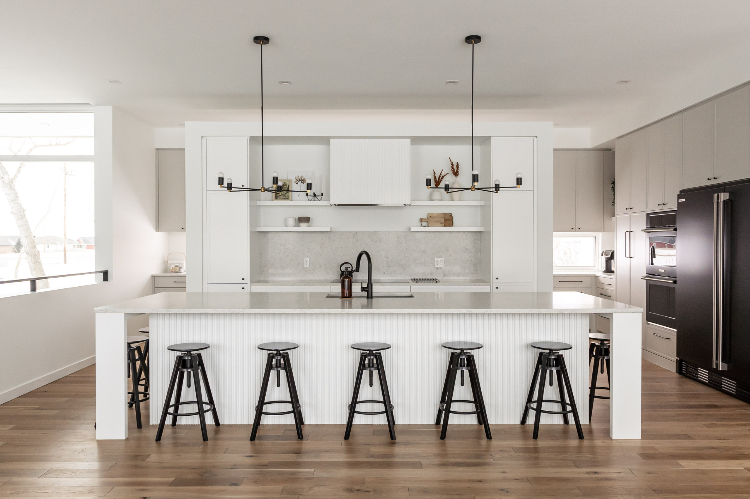 54+ Modern White Kitchen ( BRIGHT & CLEAN) - Timeless Kitchen Design