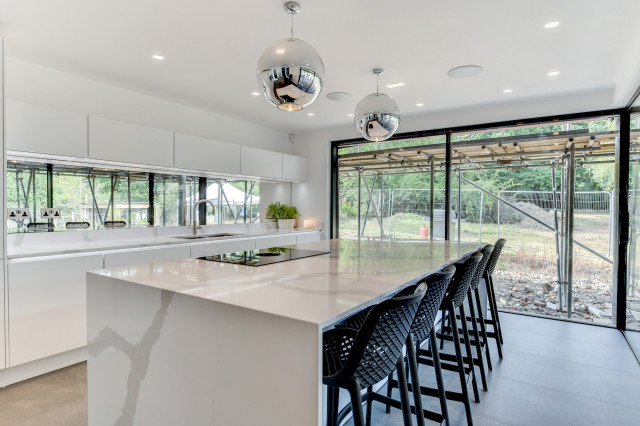 Ultramodern German Kitchen in Ewhurst, Surrey - Modern - Kitchen ...