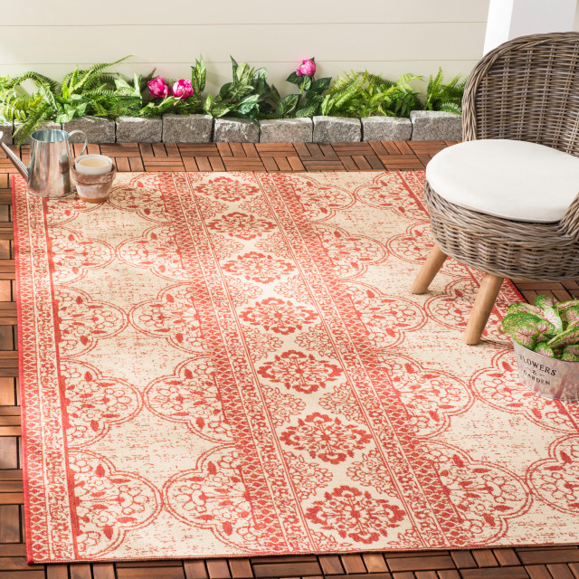 Safavieh Beach House Bhs174Q Damask Rug, Red and Creme, 6'7"x6'7 ...