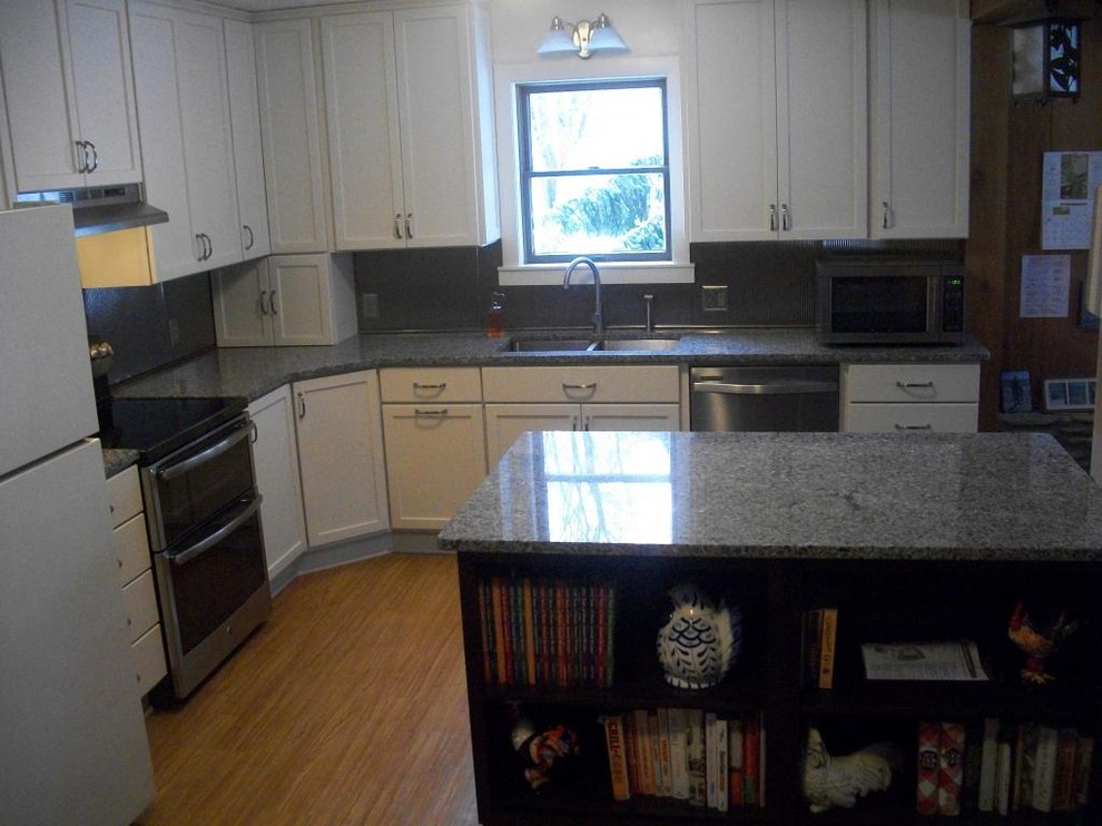 Modest kitchen makeover - reveal
