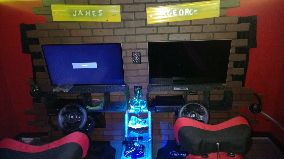 Kids arcade room ( The MANCAVE) - Modern - Austin - by TEXDEX | Houzz