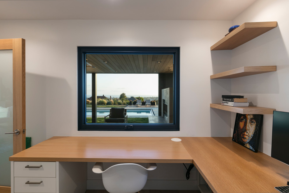 Guadalajara, San Clemente Coastal Modern Remodel - Modern - Home Office ...