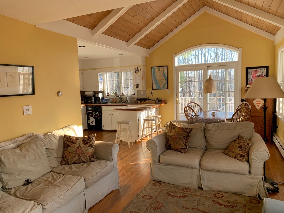 Different ceiling heights: transition between kitchen/living room ...