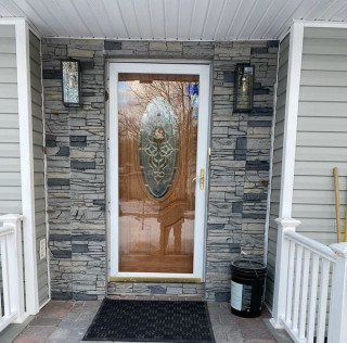 Northern Slate Stacked Stone Around the Front Door - Exterior - Denver ...