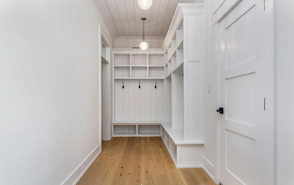 Custom Closets | Custom Closet Design, Build & Install - Contemporary ...